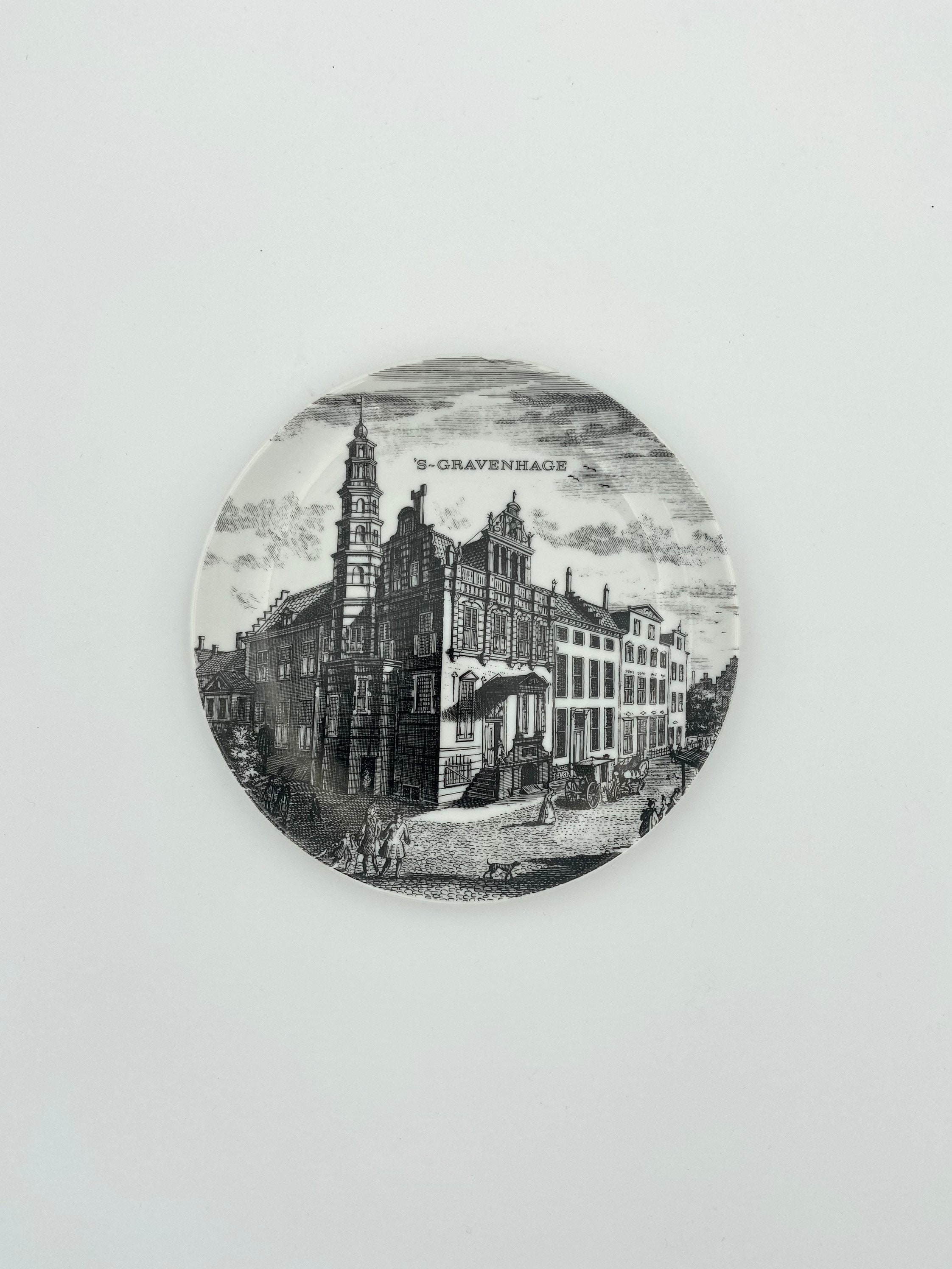 2 Vintage Focke & Meltzer Ceramic Plates of Famous Buildings in the ...