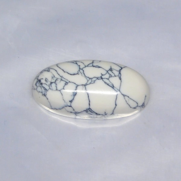 White Howlite - Etsy