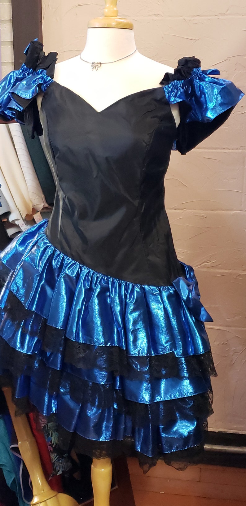 Do YOU LOVE ME Vintage 90's Iridescent Blue Hilo Black Lace off ...