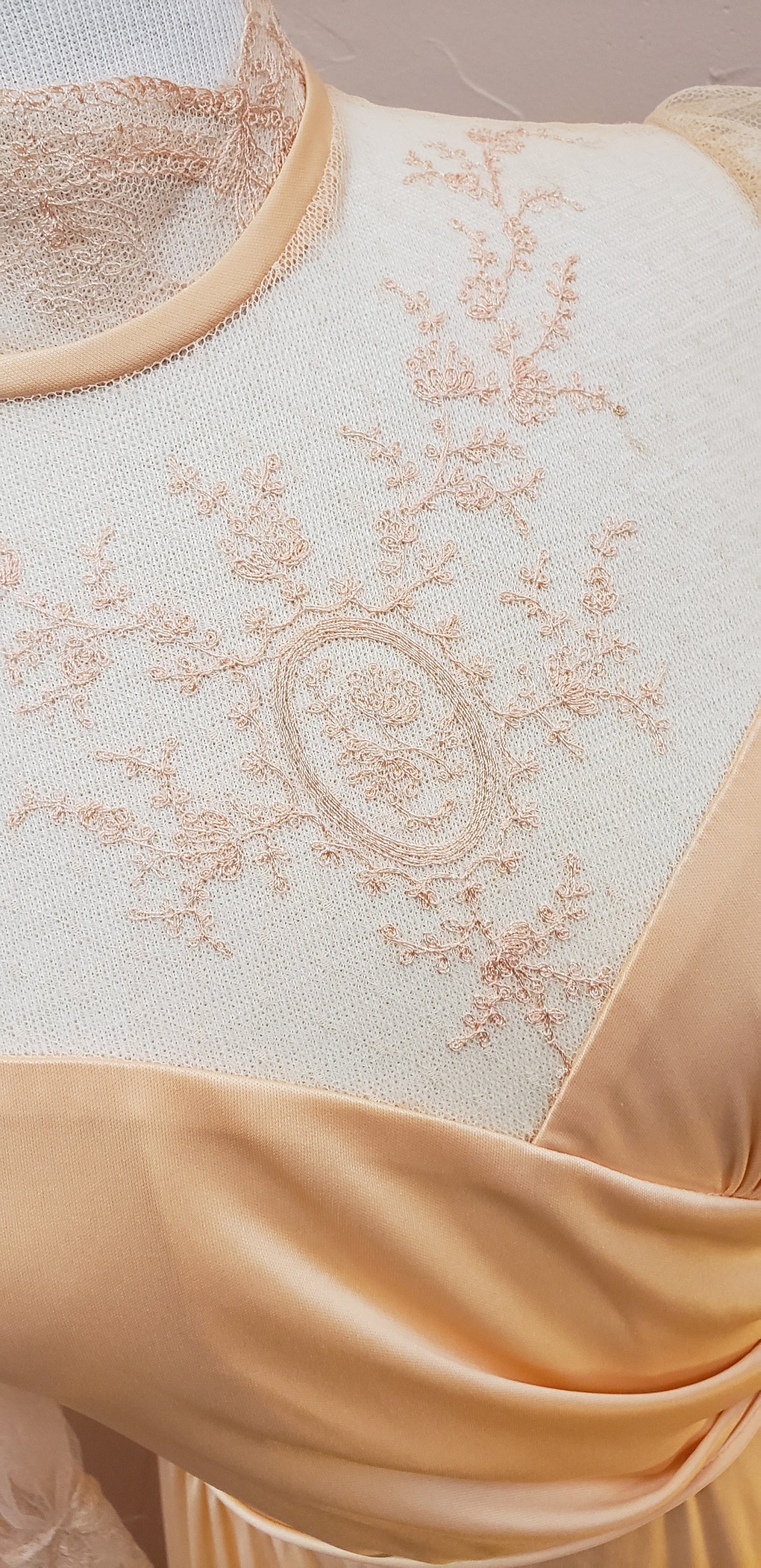 JCPENNEY Vintage 70's Apricot Poly Lace Victorian Maxi Dress - Etsy