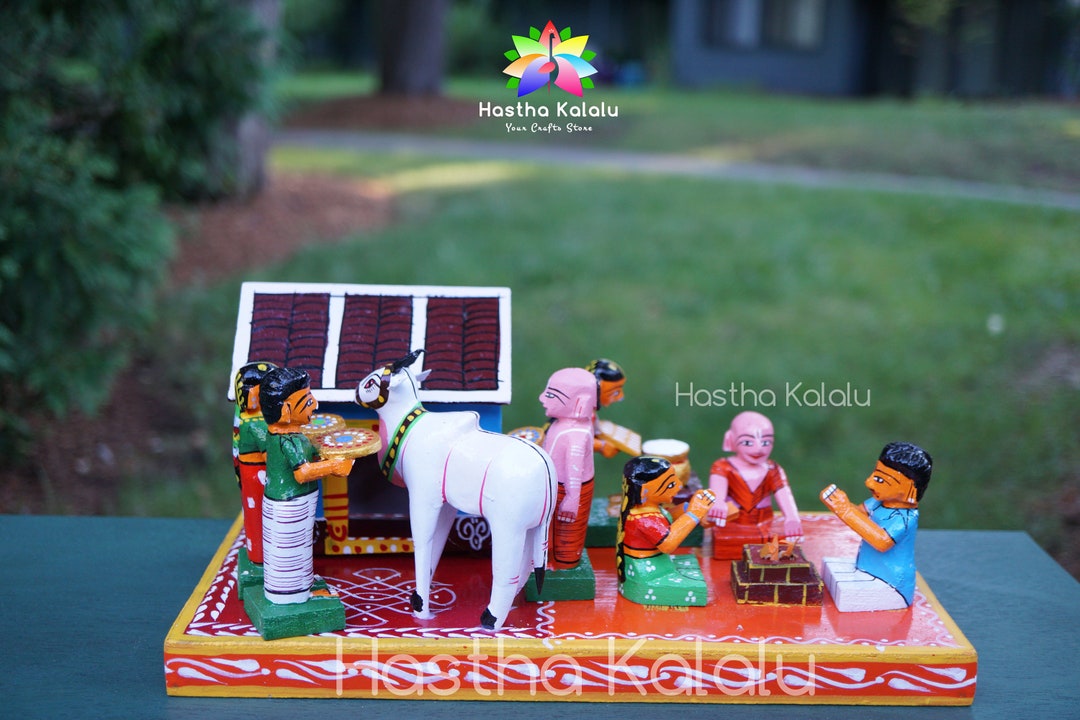 Traditional Indian Housewarming Function Theme Kondapalli Figurine ...
