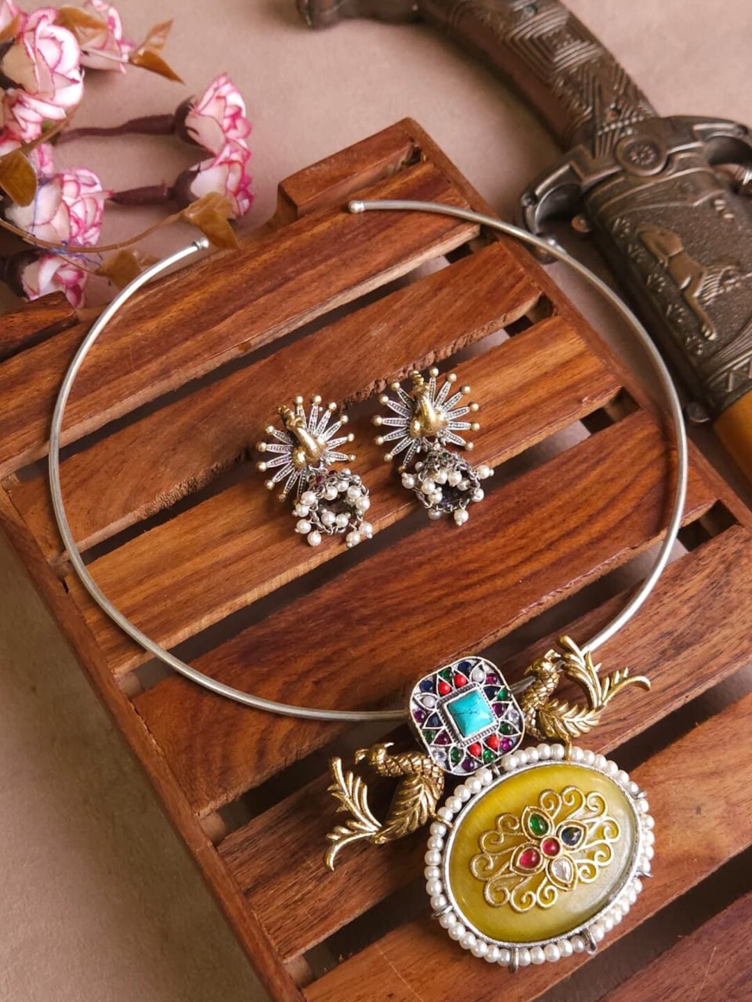 Celebrity Inspired New Dual Tone Premium Peacock Stone Sud Fusion Hasli ...