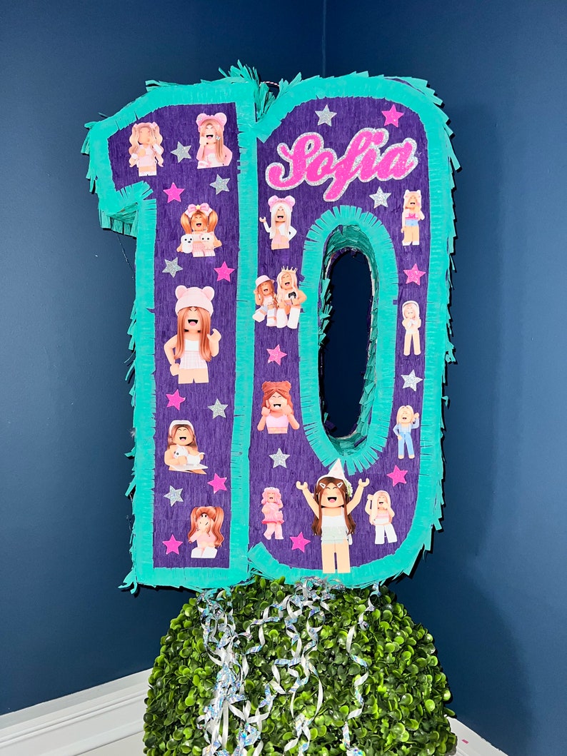 Girly Roblox Piñata - Etsy