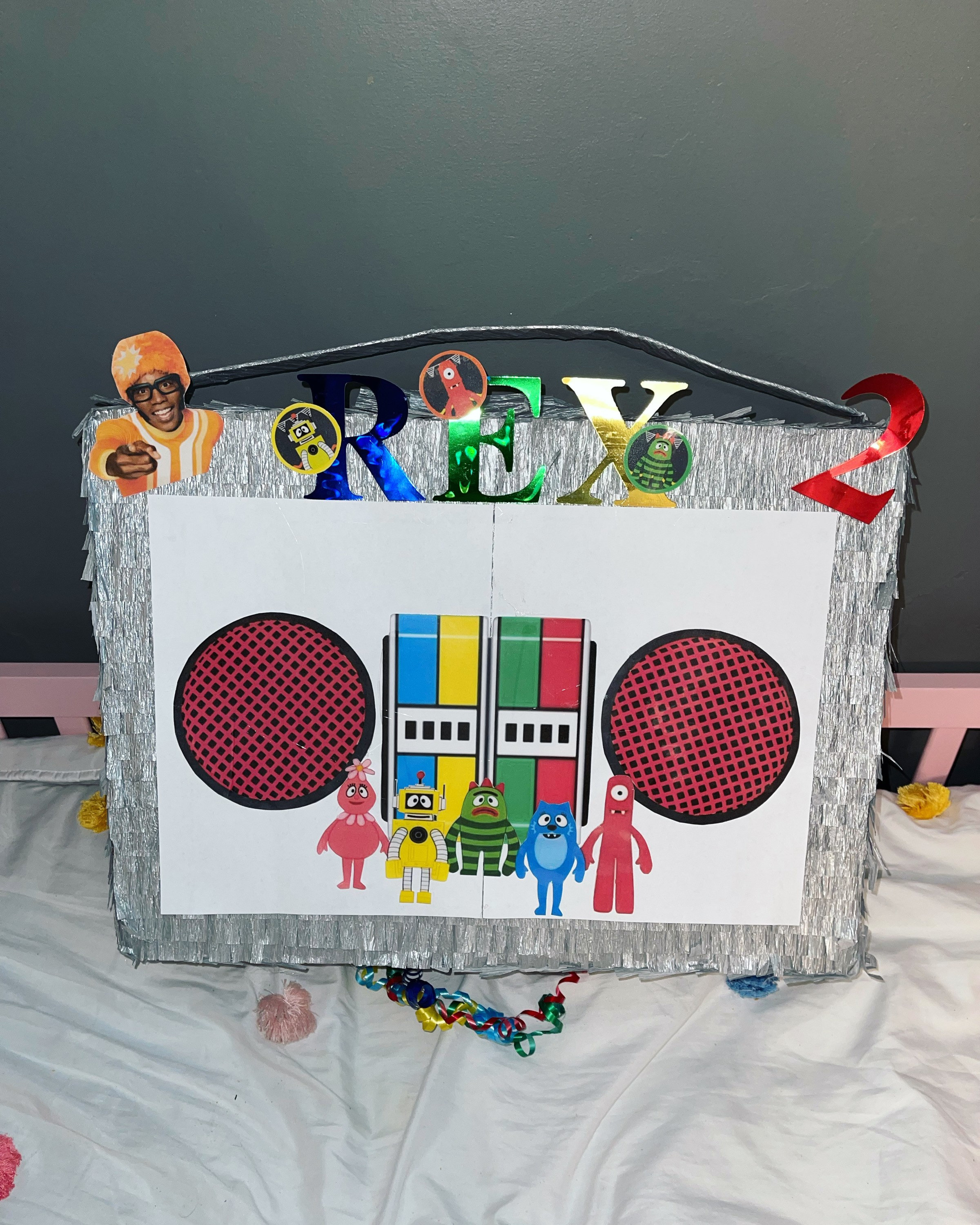 Yo Gabba Gabba Boombox Printables