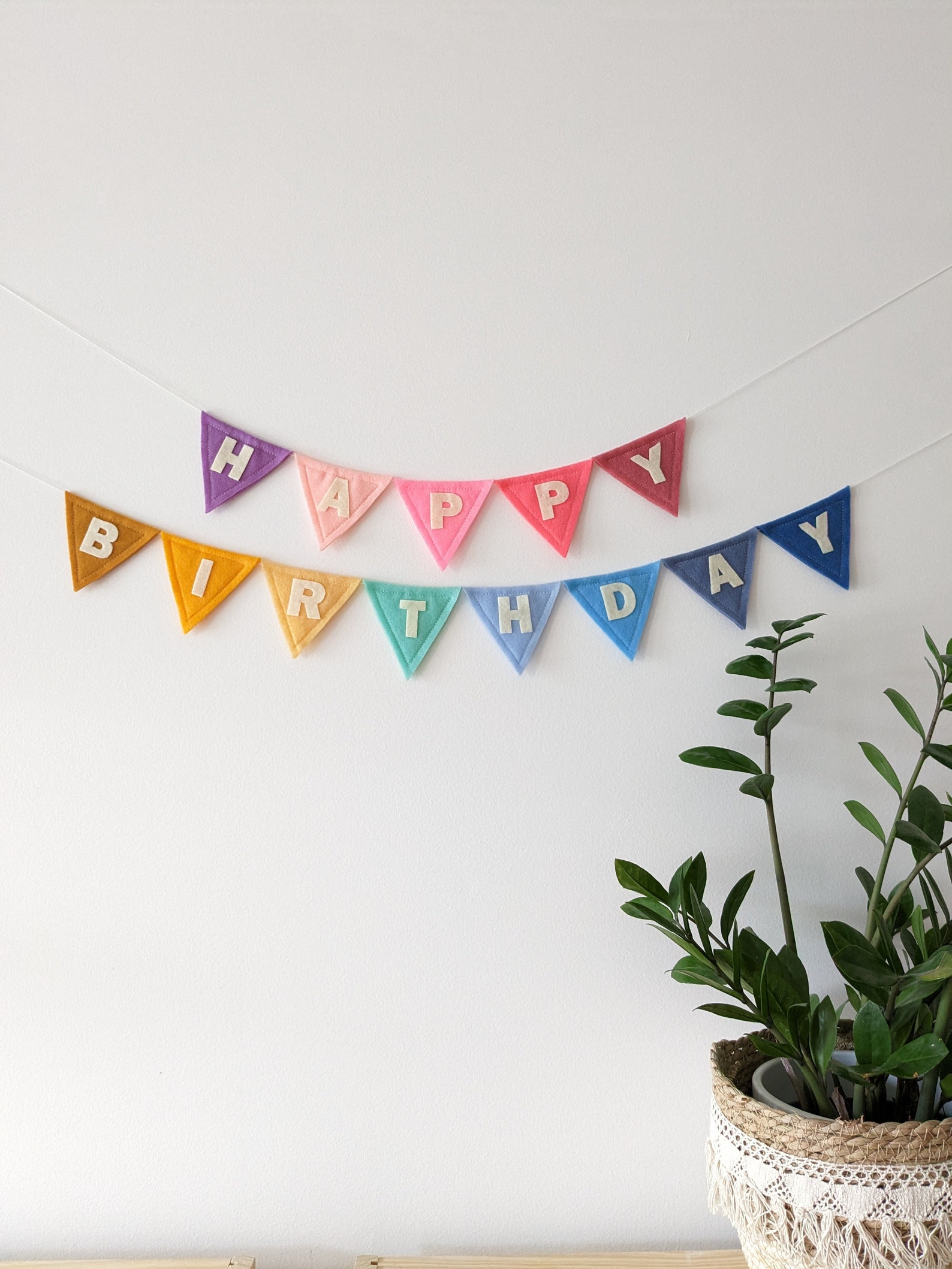 Felt Happy Birthday Bunting, Rainbow Party Decoration - Etsy