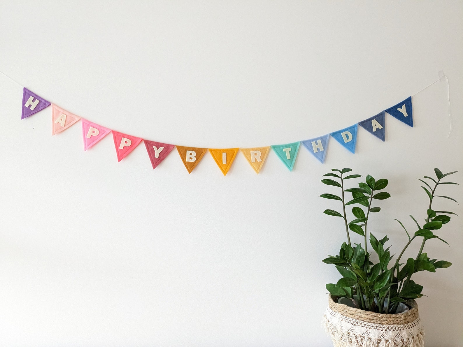 Felt Happy Birthday Bunting, Rainbow Party Decoration - Etsy
