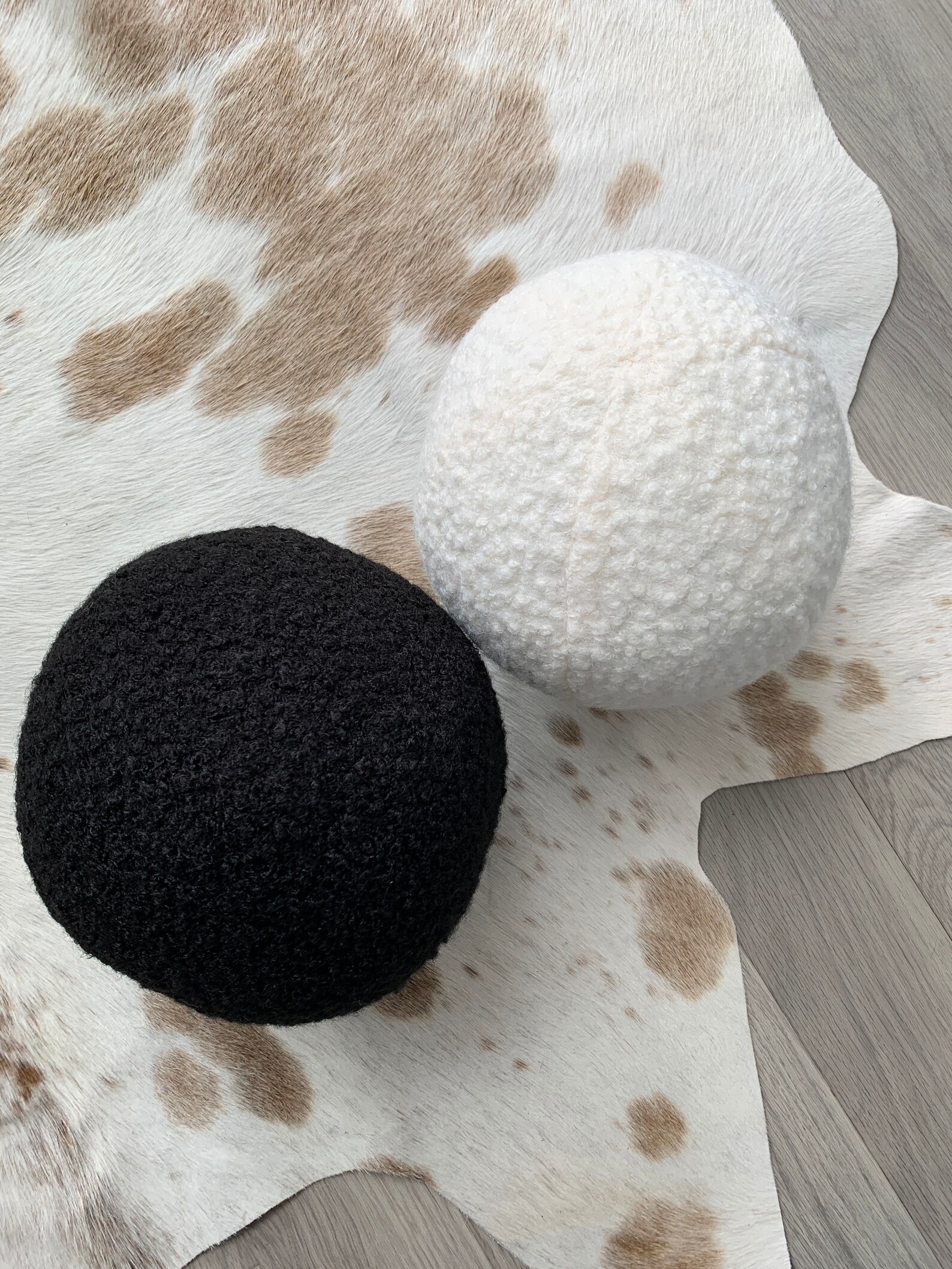 The Duo Ball Cushions - Ivory / Black Boucle Ball/ Sphere - Etsy Australia