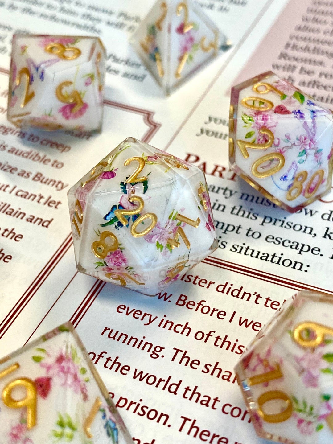 Regency: Amore Elegant Vintage Inspired Floral 7pc Dice Set Clear Resin ...