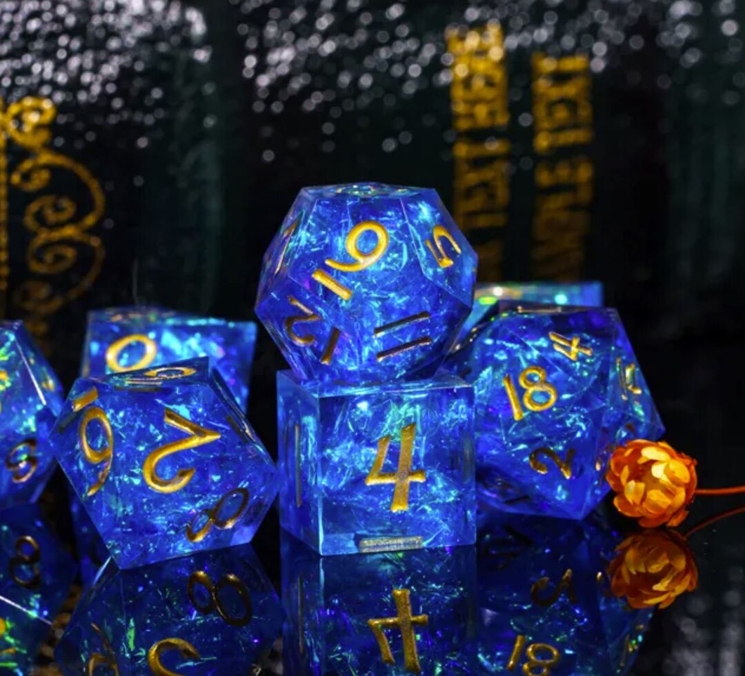Minute Meteors: Royal MINI Sharp Edge Dice Set New Prismatic Tiny Dice ...