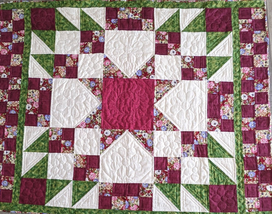 Magnificent Star 59" X 72" Hand Quilted Throw - Etsy