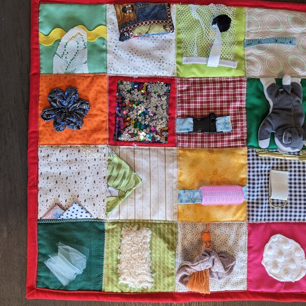 Fidget Quilt - Etsy