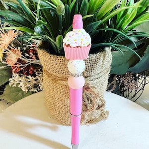 Cupcake Beaded Pen | Cupcake Pen | Baker Beaded Pen | Birthday Beaded ...