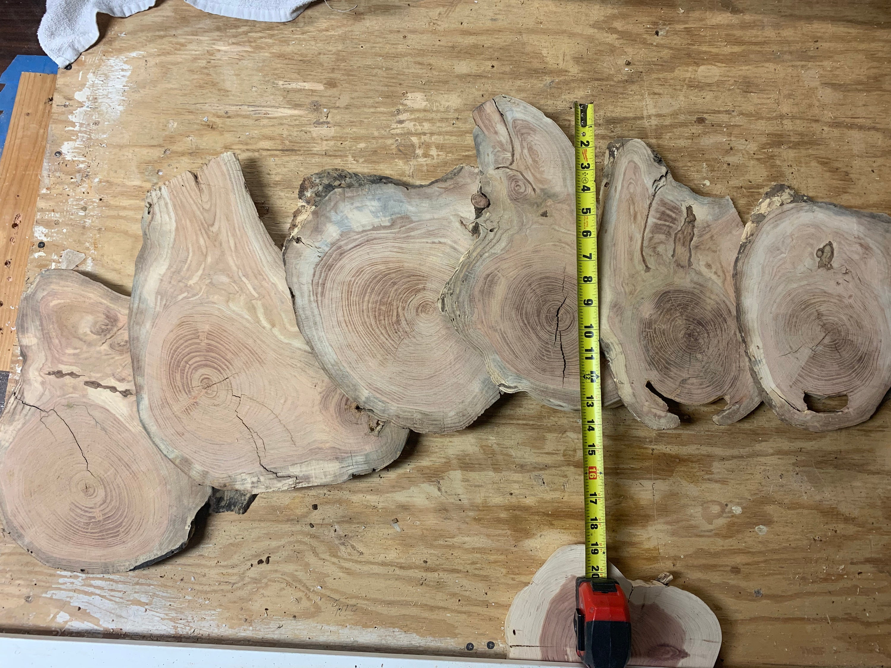 Customized Live Edge Clock With Your Words and Picture - Etsy