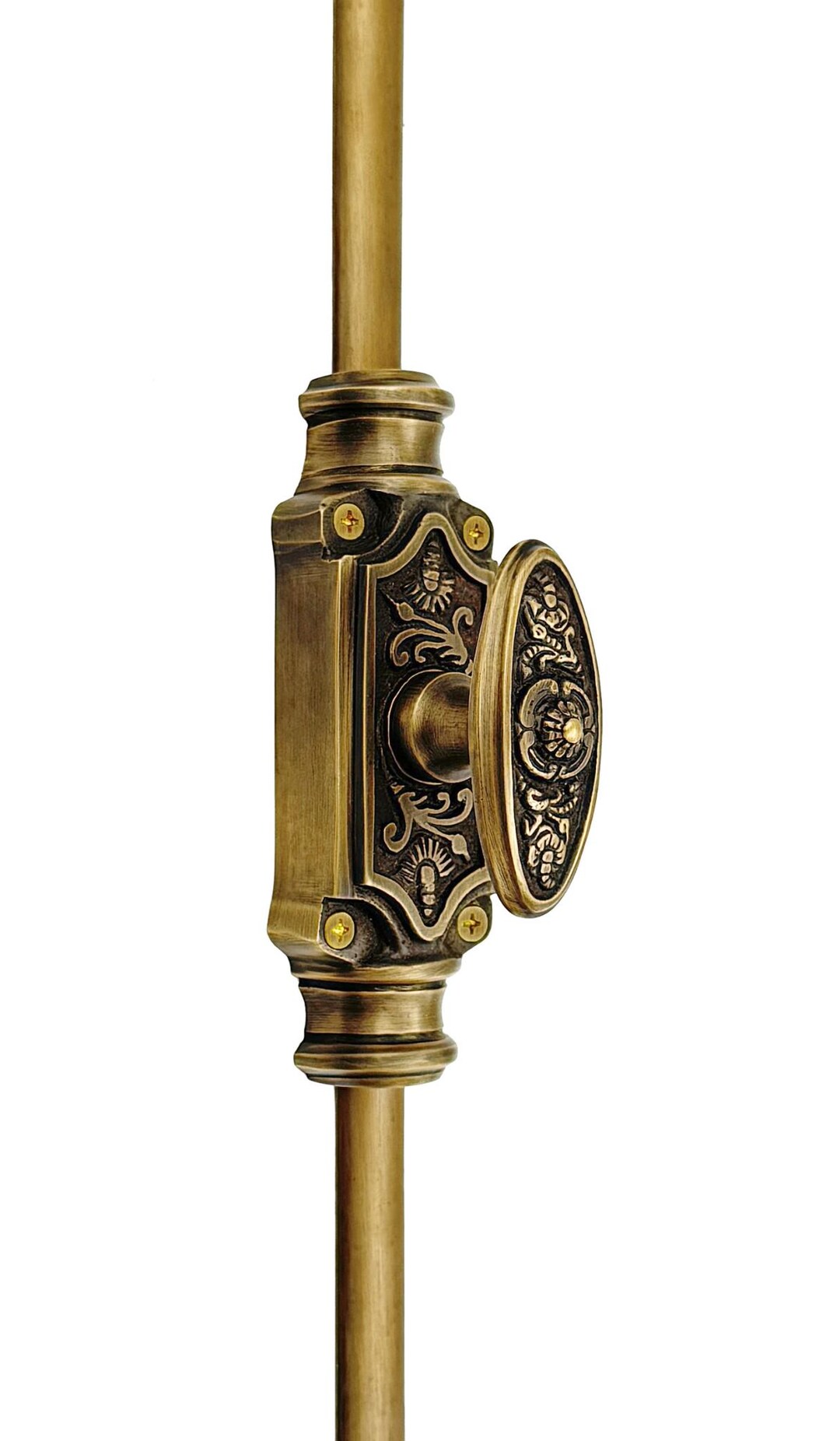 Crémone pour fenêtre Dalston en laiton antique non laqué jusqu'à 1,8 m ...