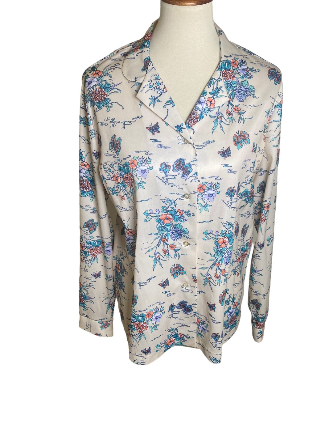 Vintage 70s Button Down Shirt With Butterflies and Flowers - Etsy