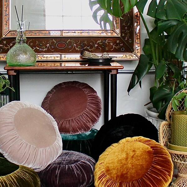 Round Velvet Cushion - Etsy