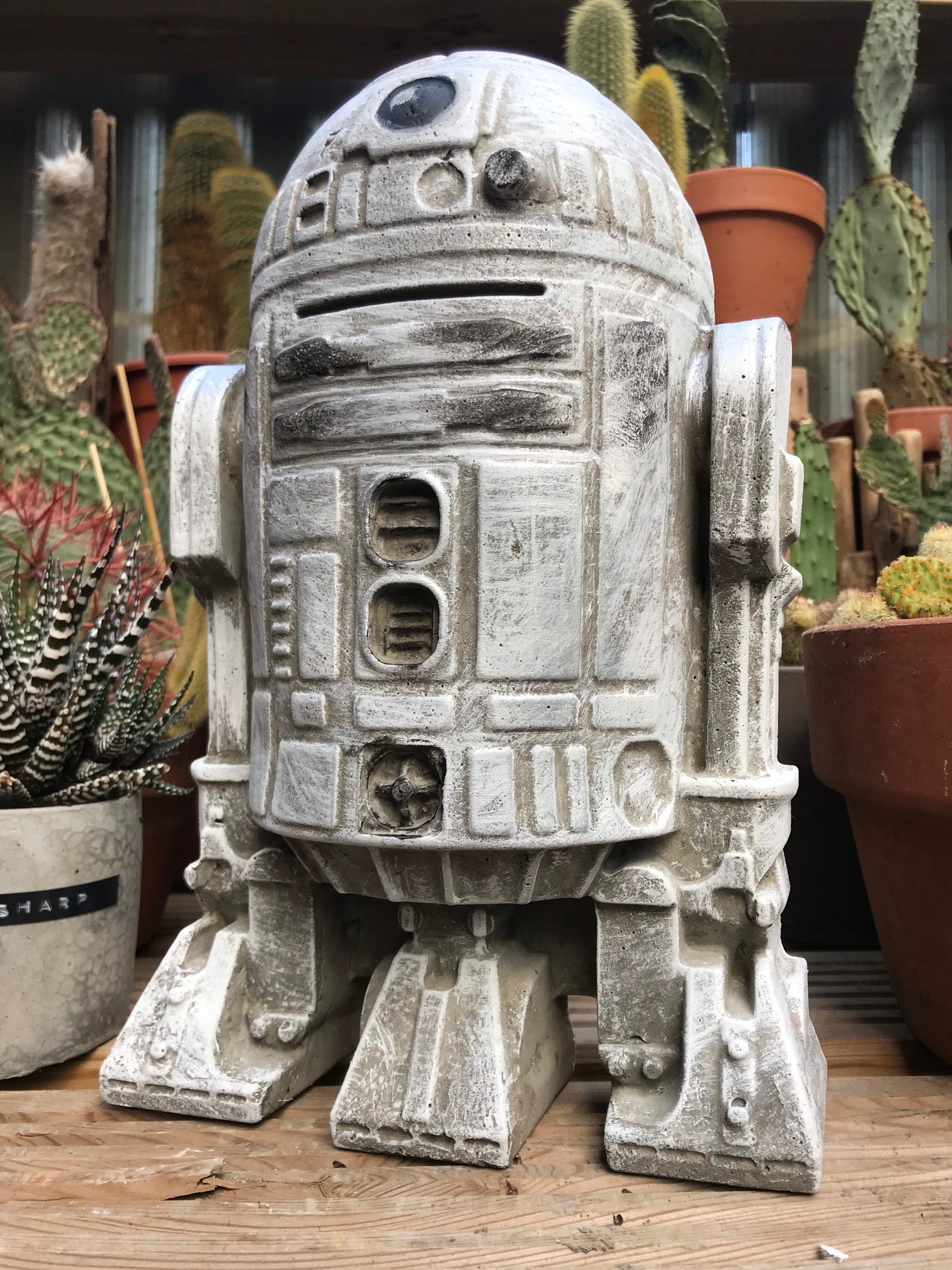 Stone/cre Starwars R2D2 Garden Statue Heavy or Home Decor | Etsy UK