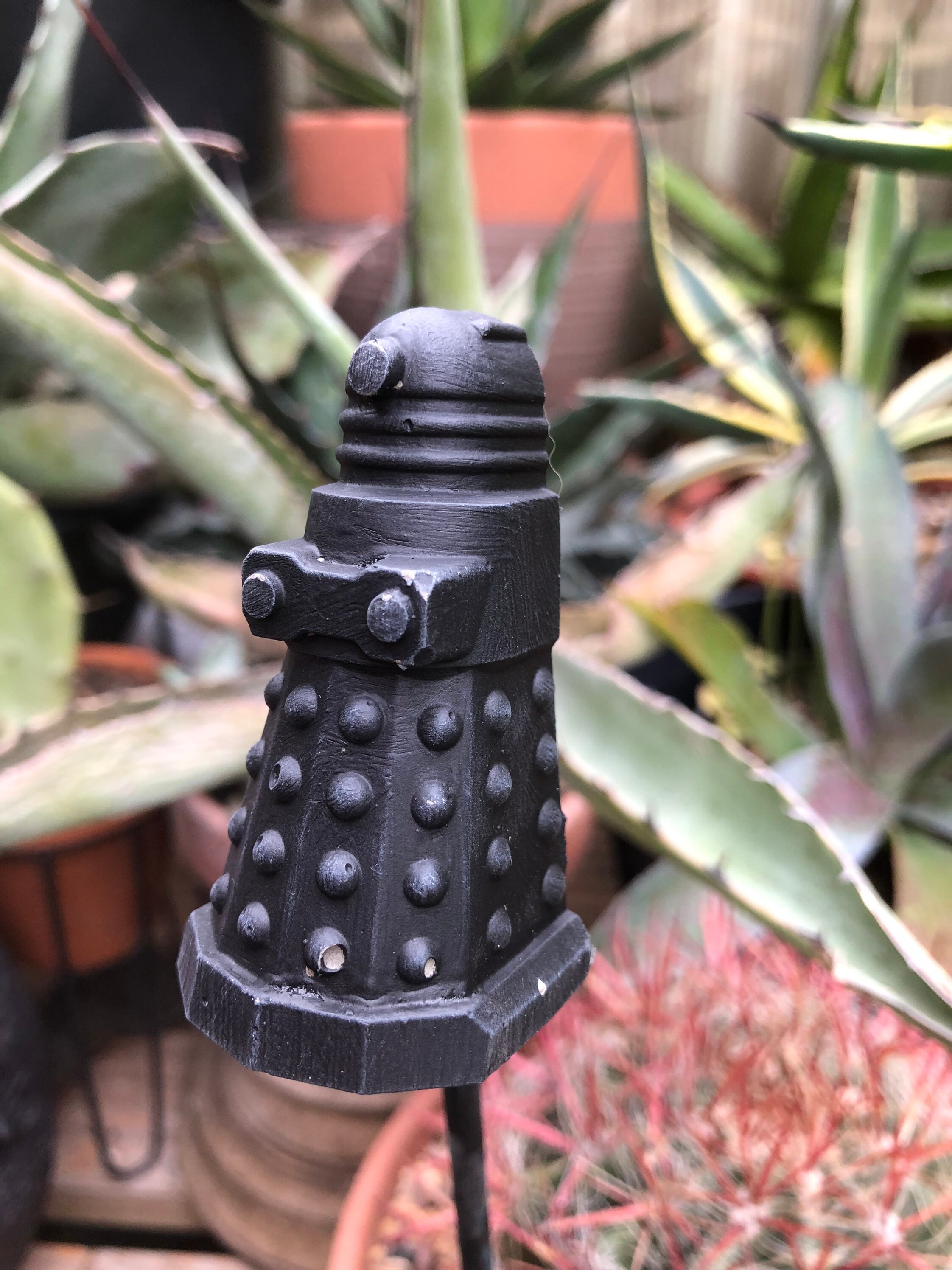 Stone/cre Quirky Dr Who Dalek Plant Topper Statue Stick Pen - Etsy UK