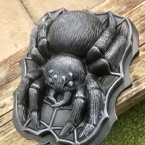 Stone/cre Large Tarantula Spider Garden Statue or Home Decor-handmade ...