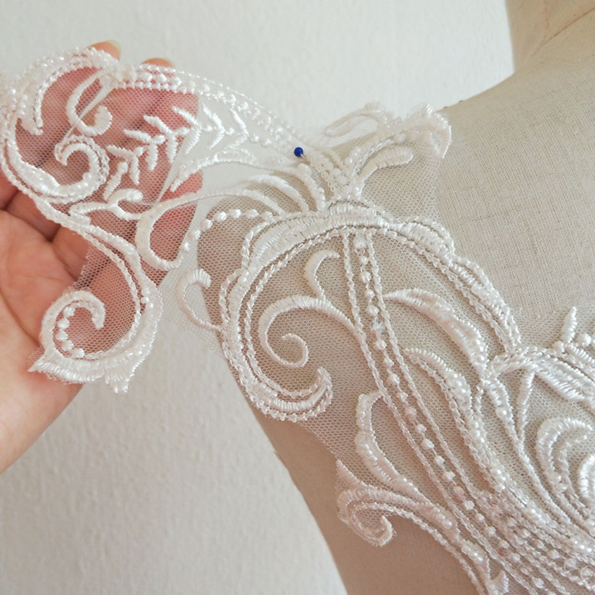 Luxury Beaded Flower Lace Patch Off-white Embroidery Beads Bodice Motif ...
