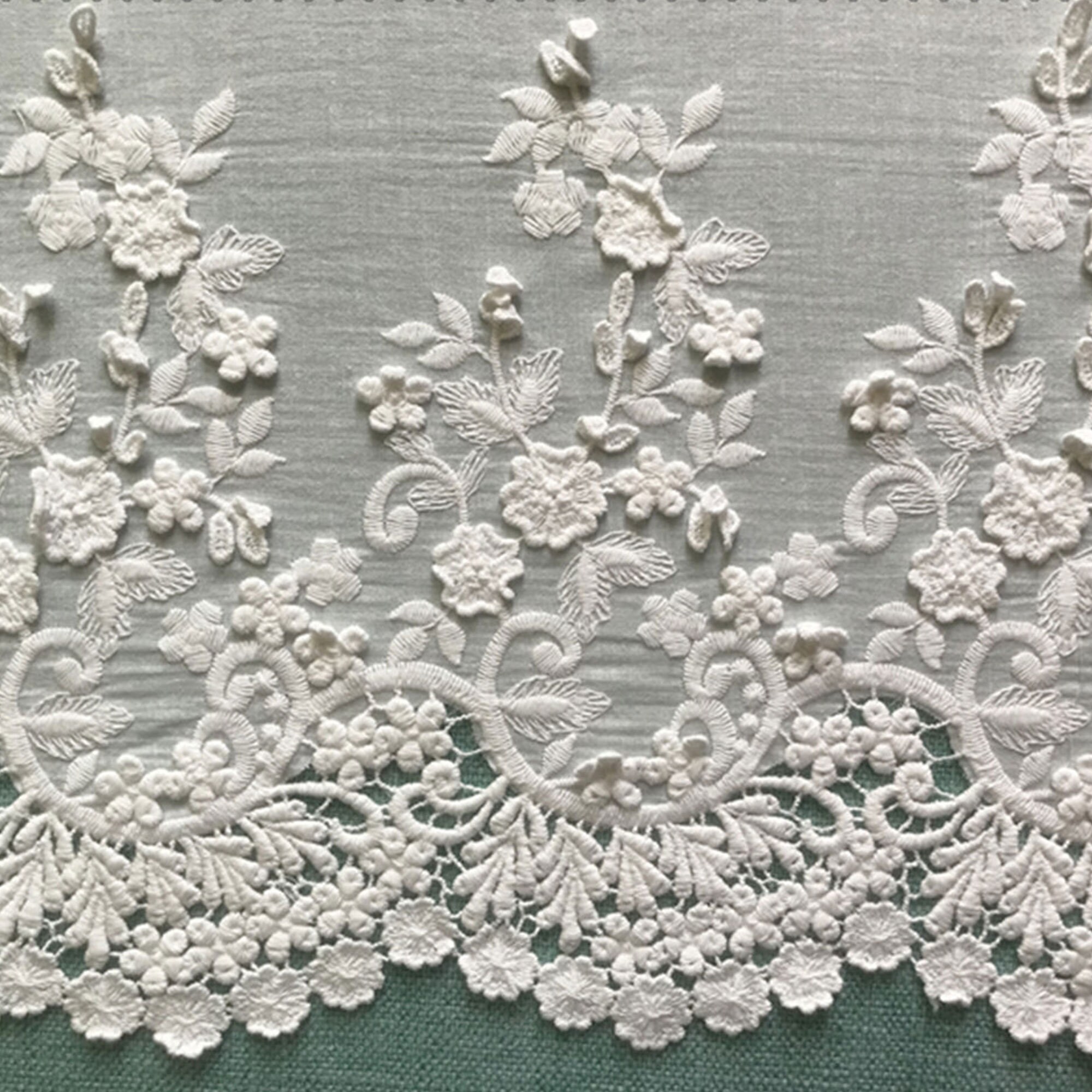 Flower Fringe Cotton Fabric by the Yard Scalloped Edge Cotton - Etsy