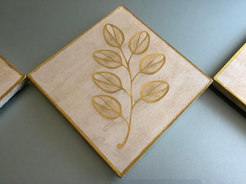 Wooden Square Wall Art, Set of 3 Wall Decor, Pearly Look With Gold ...