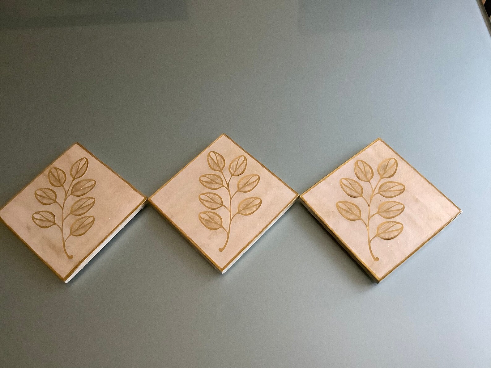 Wooden Square Wall Art, Set of 3 Wall Decor, Pearly Look With Gold ...