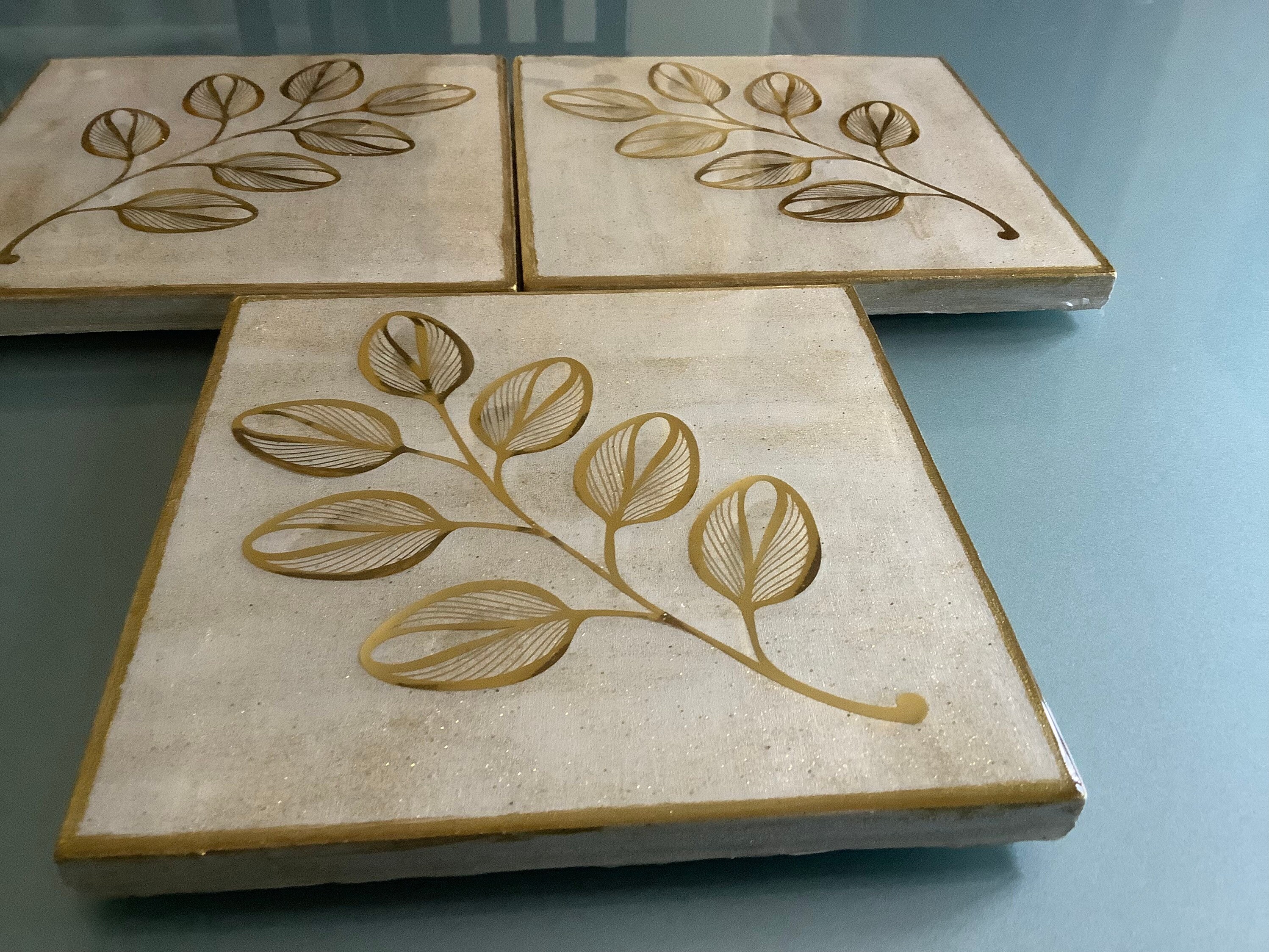Wooden Square Wall Art, Set of 3 Wall Decor, Pearly Look With Gold ...