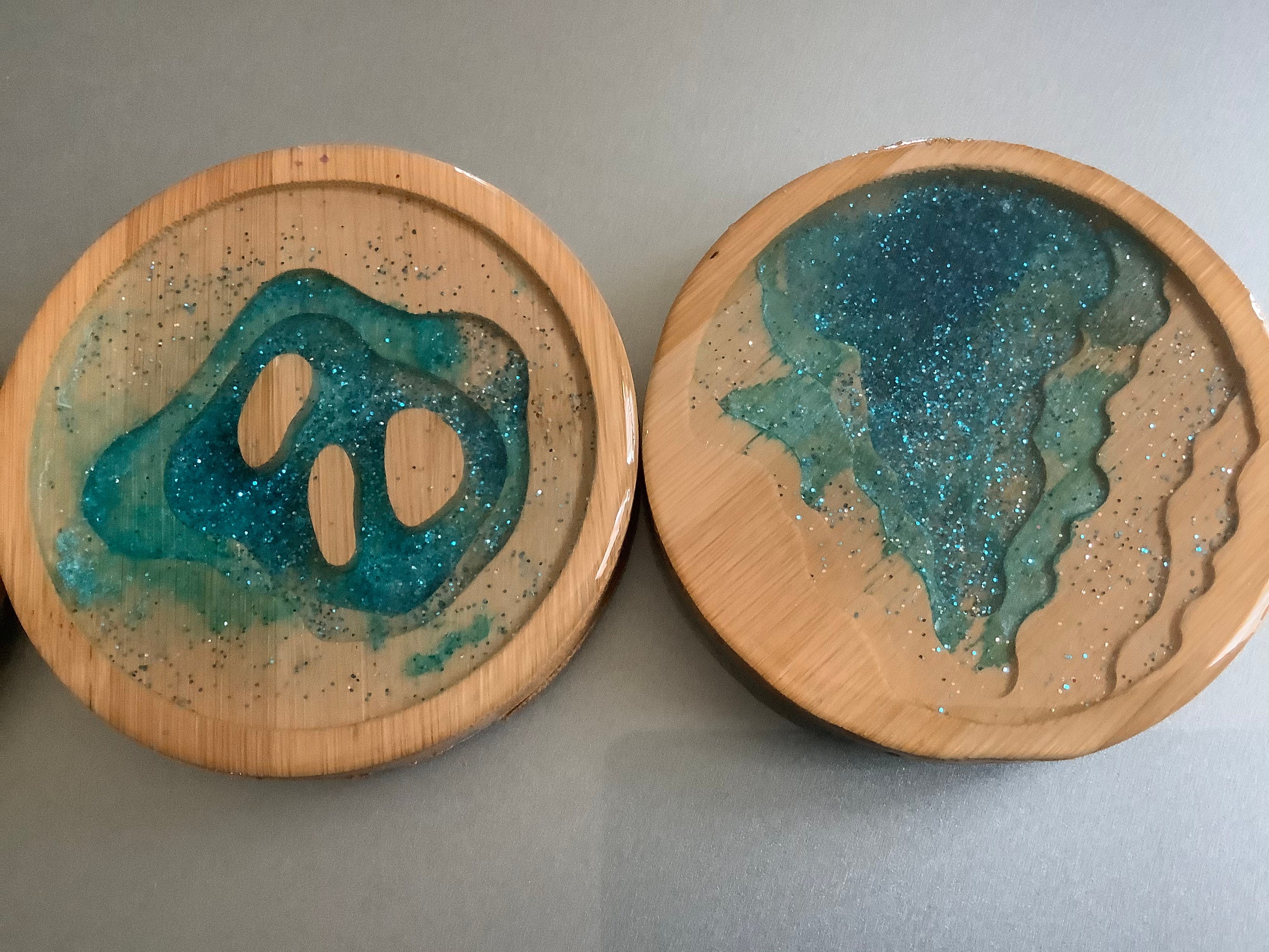 Wooden Round Coasters, River Theme, Sky Blue, Epoxy Resin, Use Hot or ...