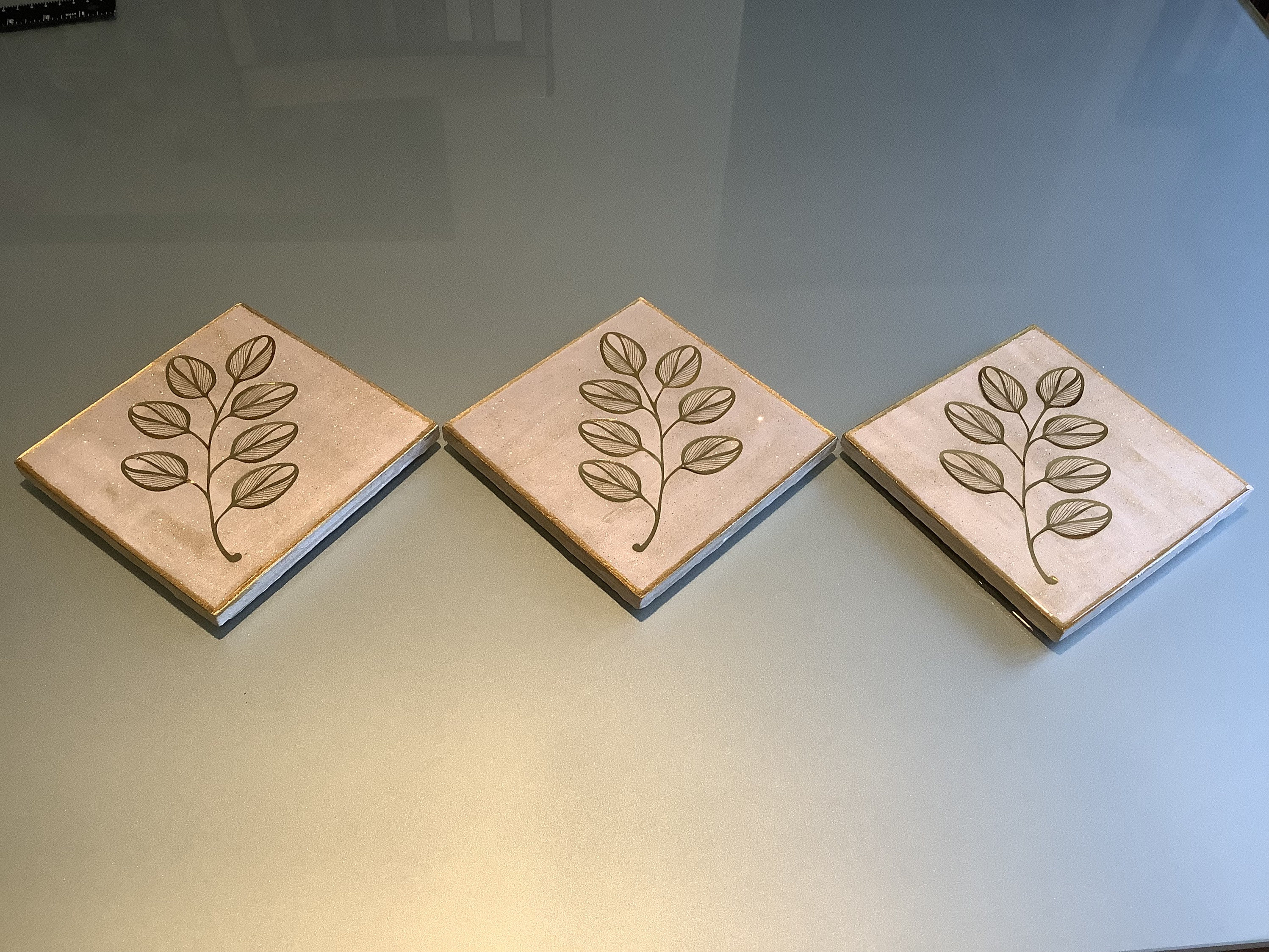 Wooden Square Wall Art, Set of 3 Wall Decor, Pearly Look With Gold ...