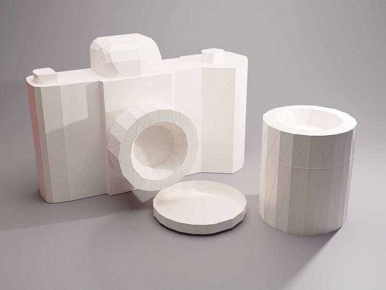 3d Papercraft Camera Ornament for Photo Lovers. Low Poly Origami Room ...