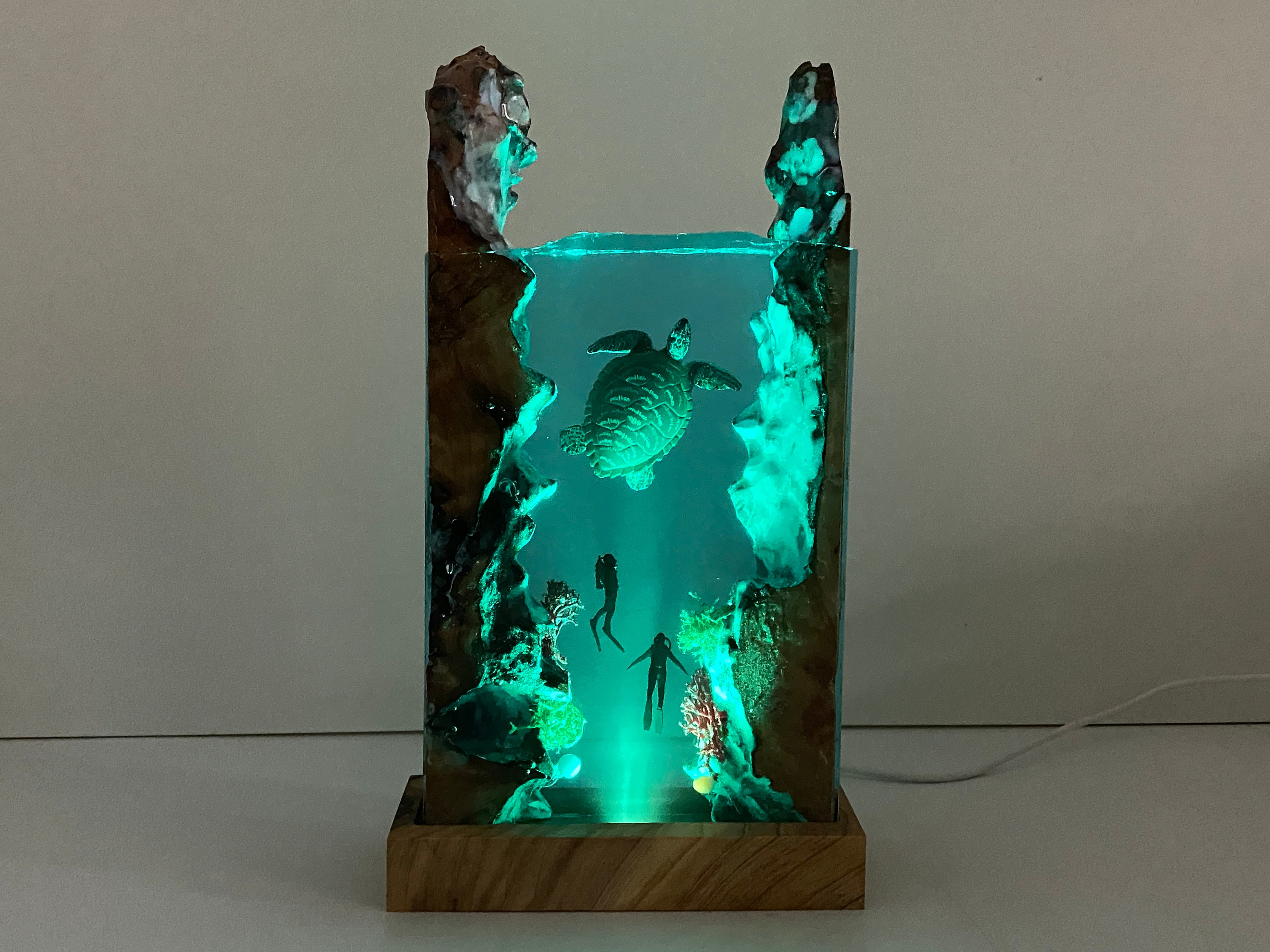 Tortoiseshell Art Light, Marine Atmosphere Resin Lamp, Handmade Gift ...