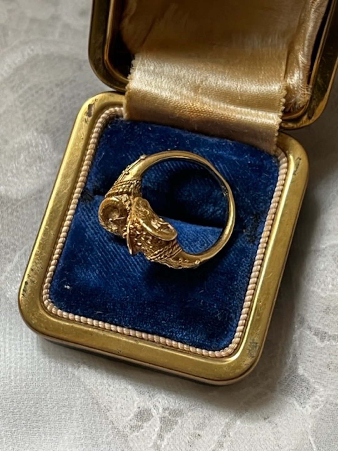 Vintage 18k Gold Rams Head Ring - Etsy