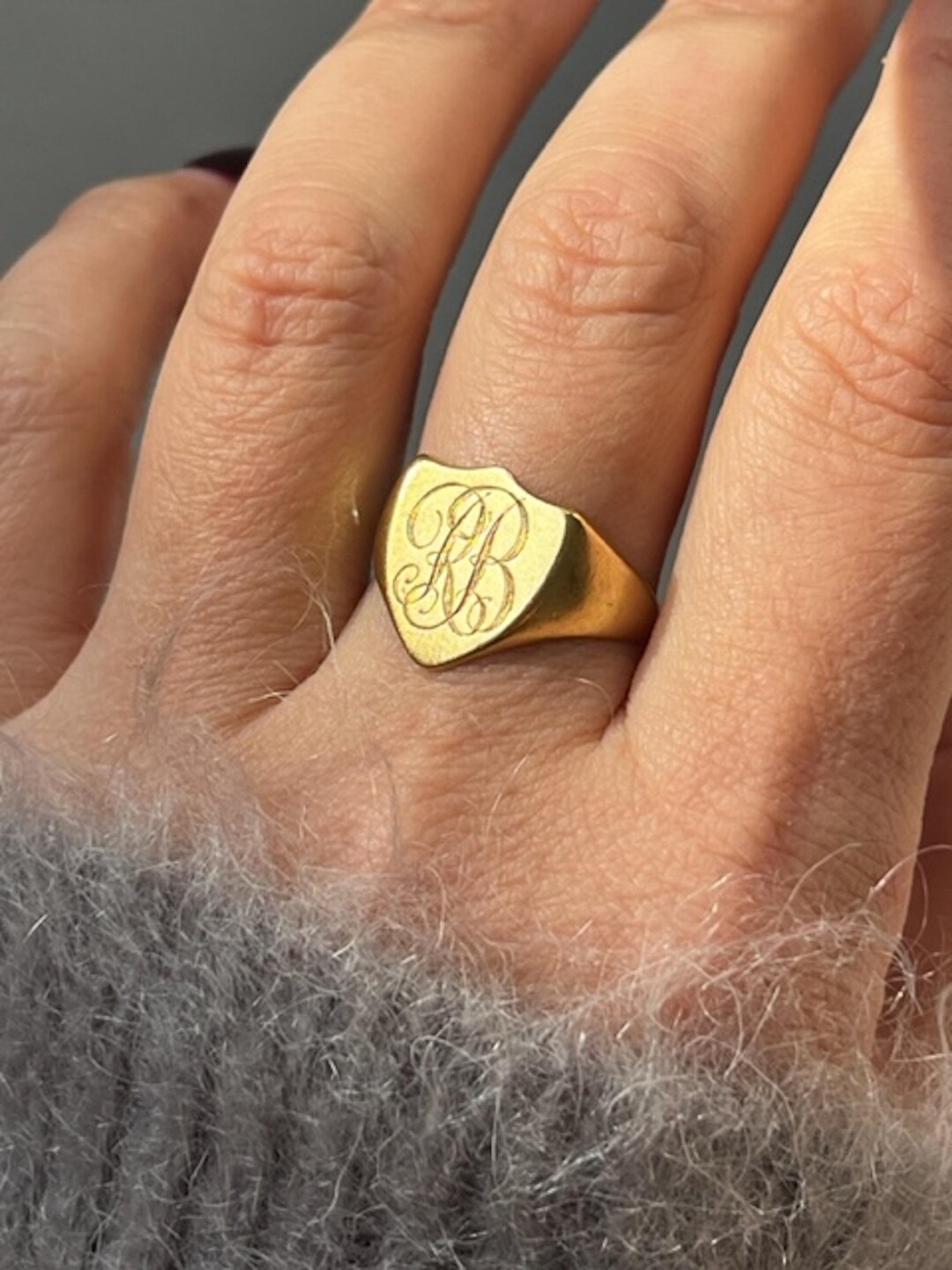 Antique English 18k Gold Shield Shape Ring With Initials RB - Etsy