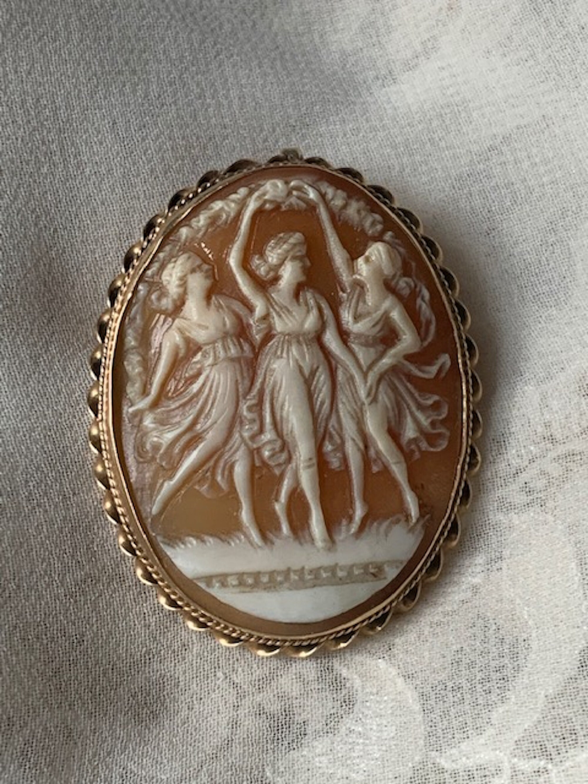 Stunning 14K Gold Three Graces Cameo Pendant/brooch - Etsy UK