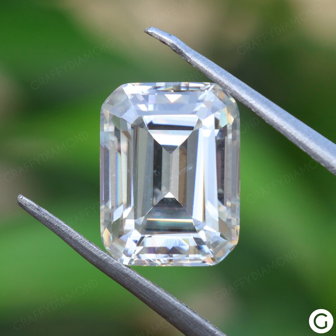 Internally Flawless Sparkling Emerald Cut Loose Moissanite Unique ...
