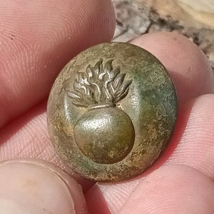 World War Artifact, Button Russia Empire Army 1895, Grenader Button ...