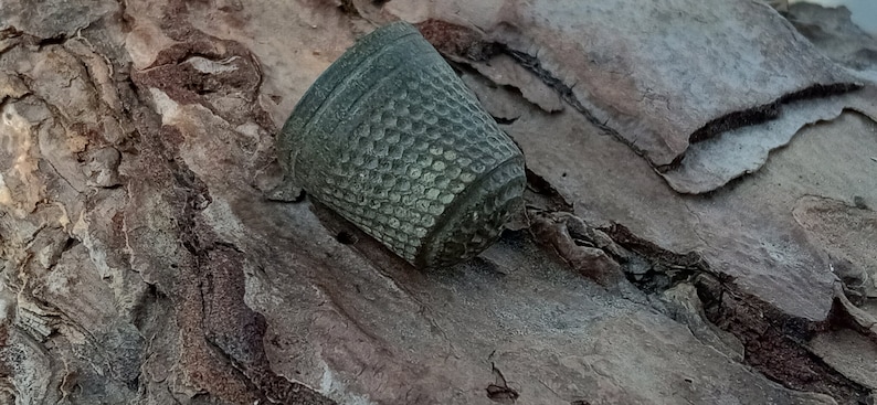 Vintage Thimble. Ancient Brass Thimble. the Original Old - Etsy