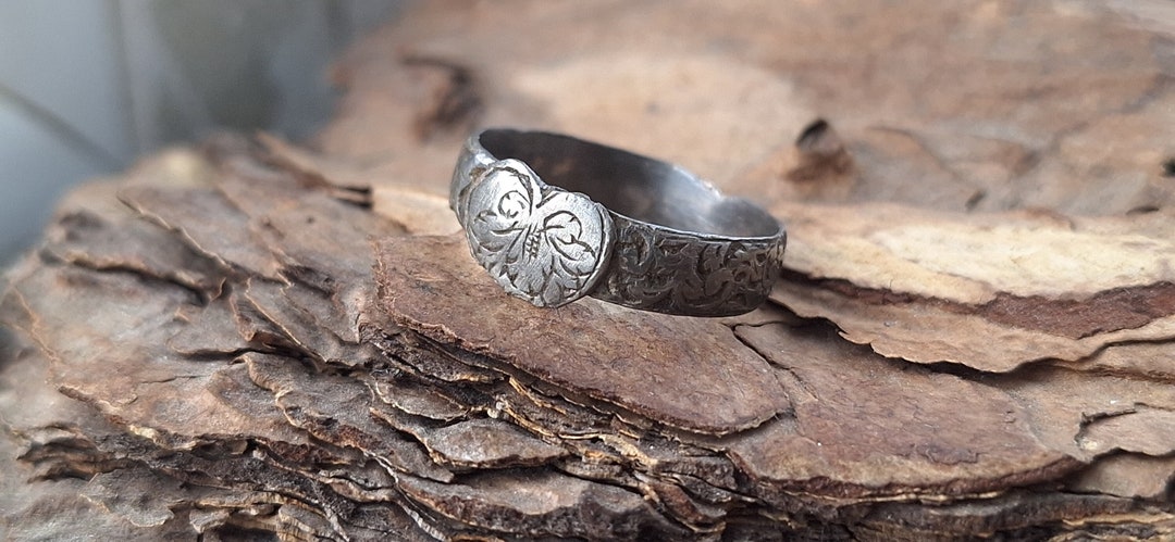 Rare Ancient Dark Zinc Heart Ring With Beautiful Floral Ornament ...