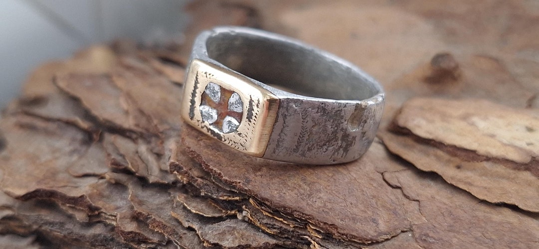 Rare WW1 Artifact, Patriotic Ring With Engraving and Amber Cross Incert ...