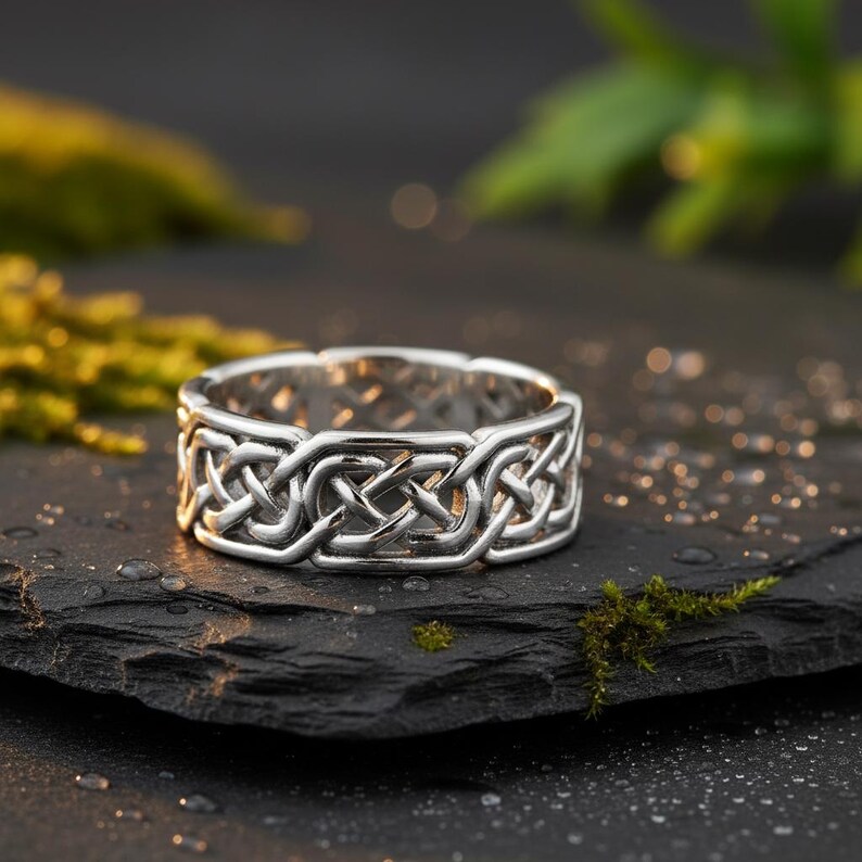 Celtic Sterling Silver Ring 7mm: Unisex Wedding Band, Engagement Ring ...