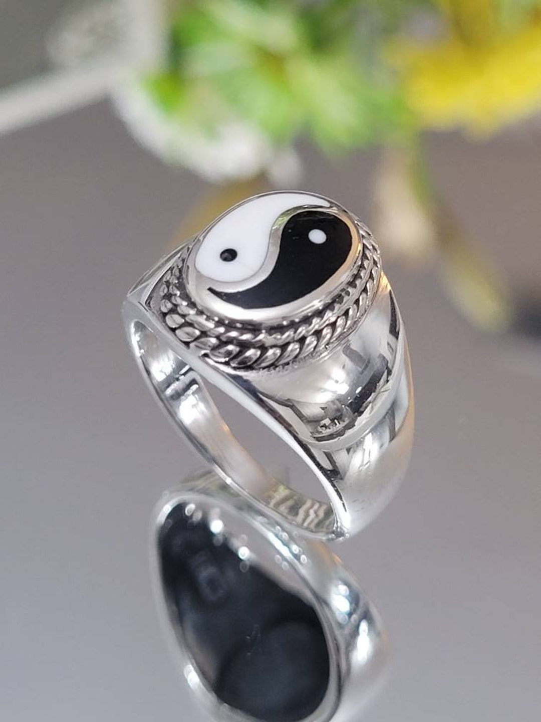 Yin yang ring silver store