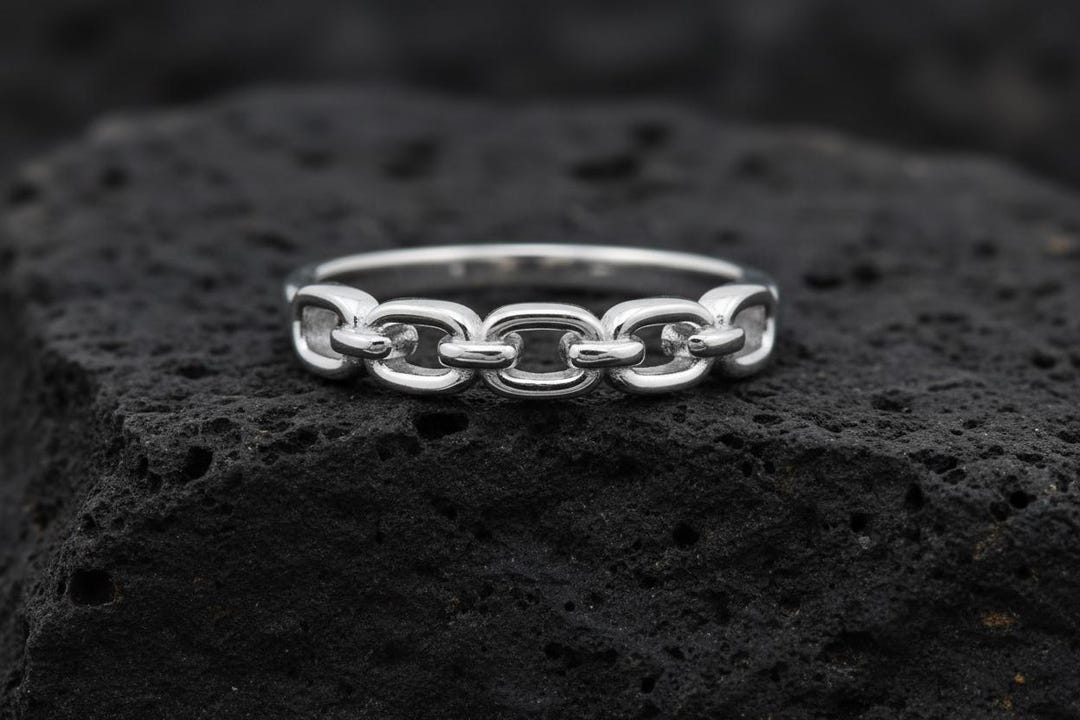 Minimalist Sterling Silver Chain Ring – Unisex Stacking Band, 925 ...