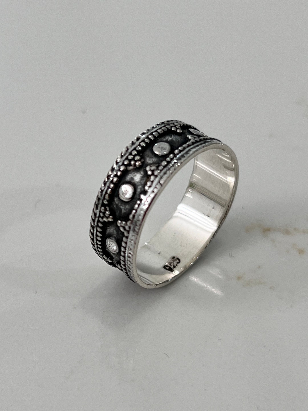 Spotted Bali Ring, Sterling Silver, 925, Men's Ring, 7.5mm Wedding Band ...