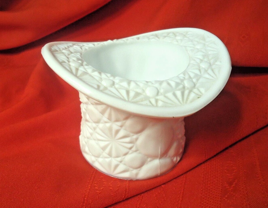 Vintage Fenton Milk Glass Top Hat Daisy and Button Pattern 4 - Etsy