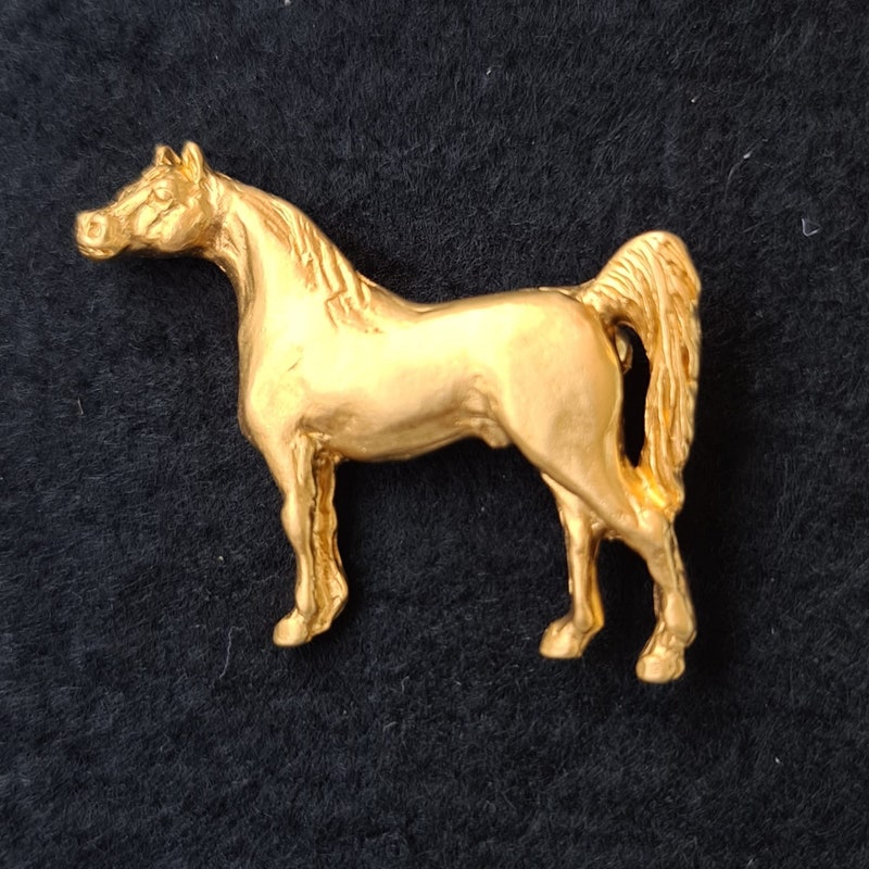 Yellow Gold Horse Brooch - Etsy
