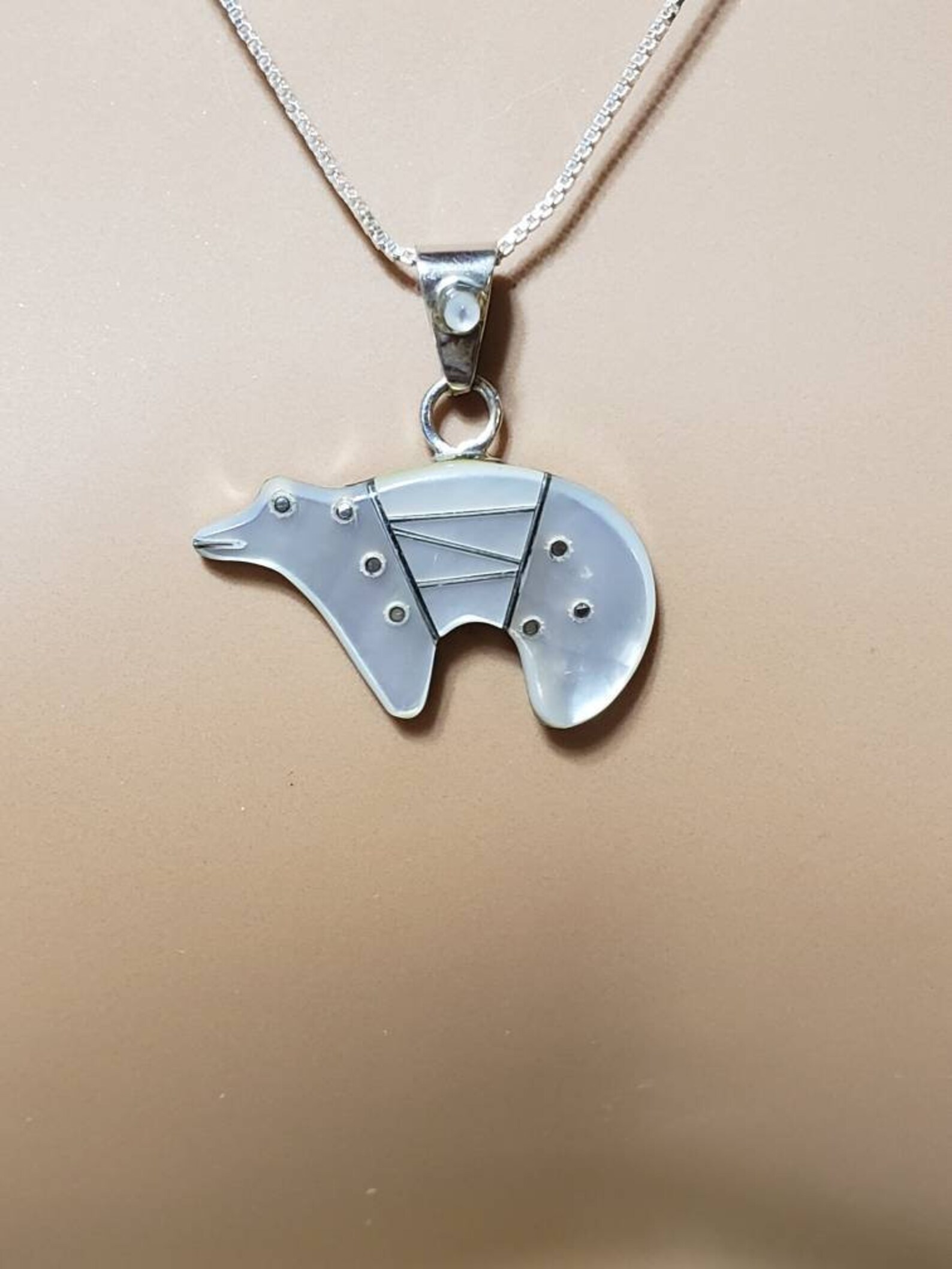 Mother of Pearl Bear Pendant / White Bear Pendant / Bear - Etsy