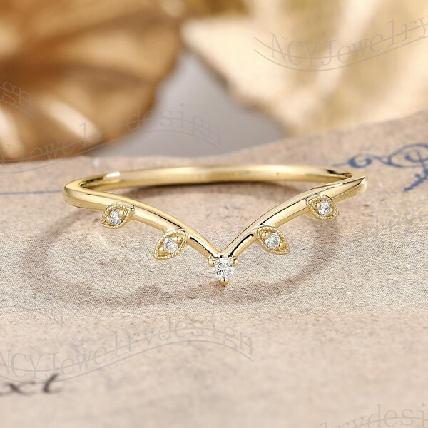 V Shaped Ring - Etsy