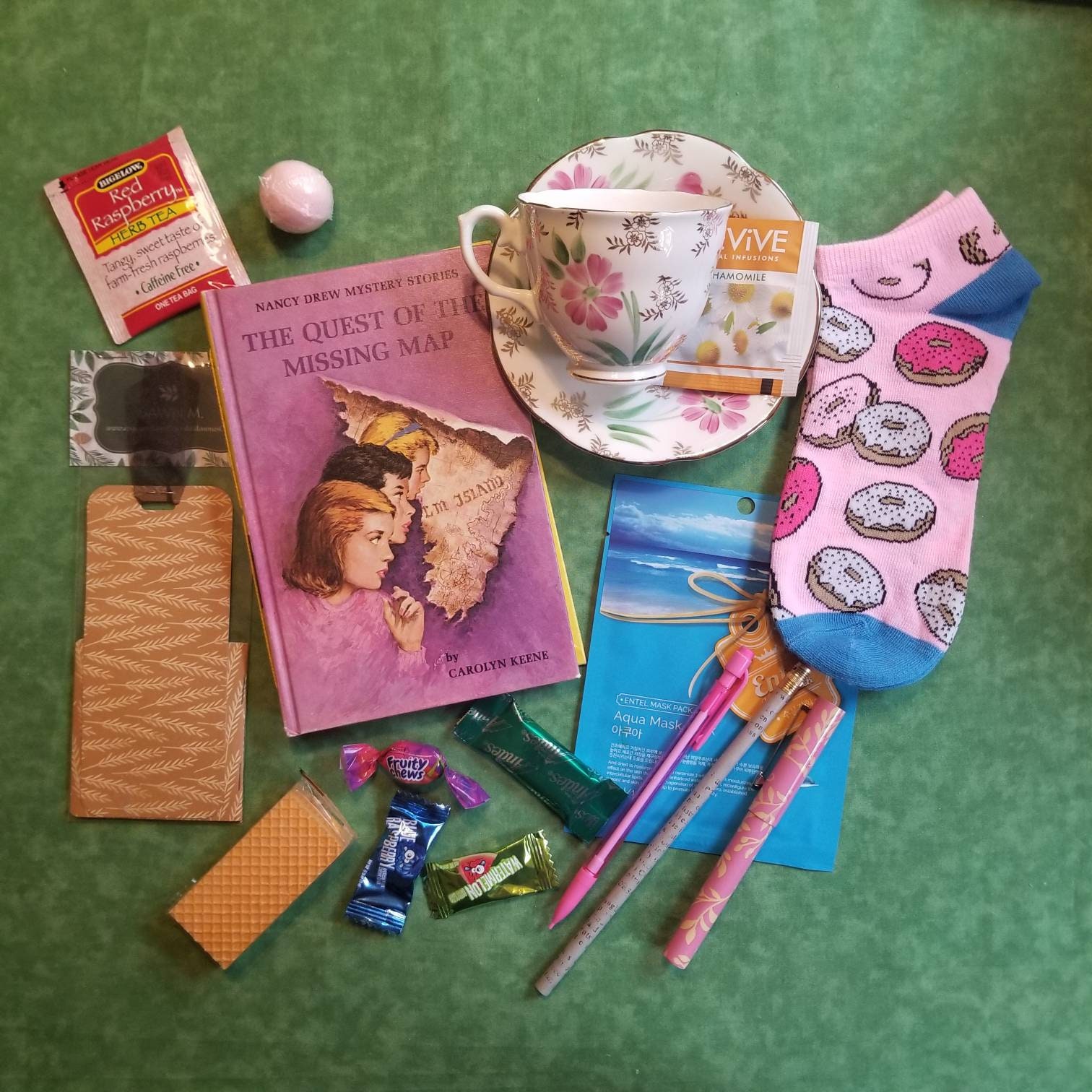 Blind Date With A Junk Journal Box Journaling Gift Box With Teacup, Tea ...