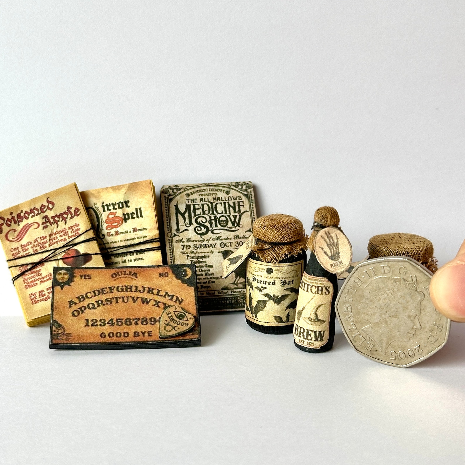 Witchcraft Bundle of 7pcs. 1:12 Scale Dollshouse Miniatures - Etsy